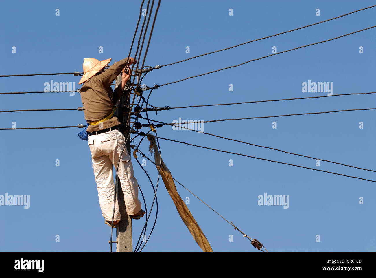 Laos , Hmong village Nam Kha , village electrification by lao-german ...