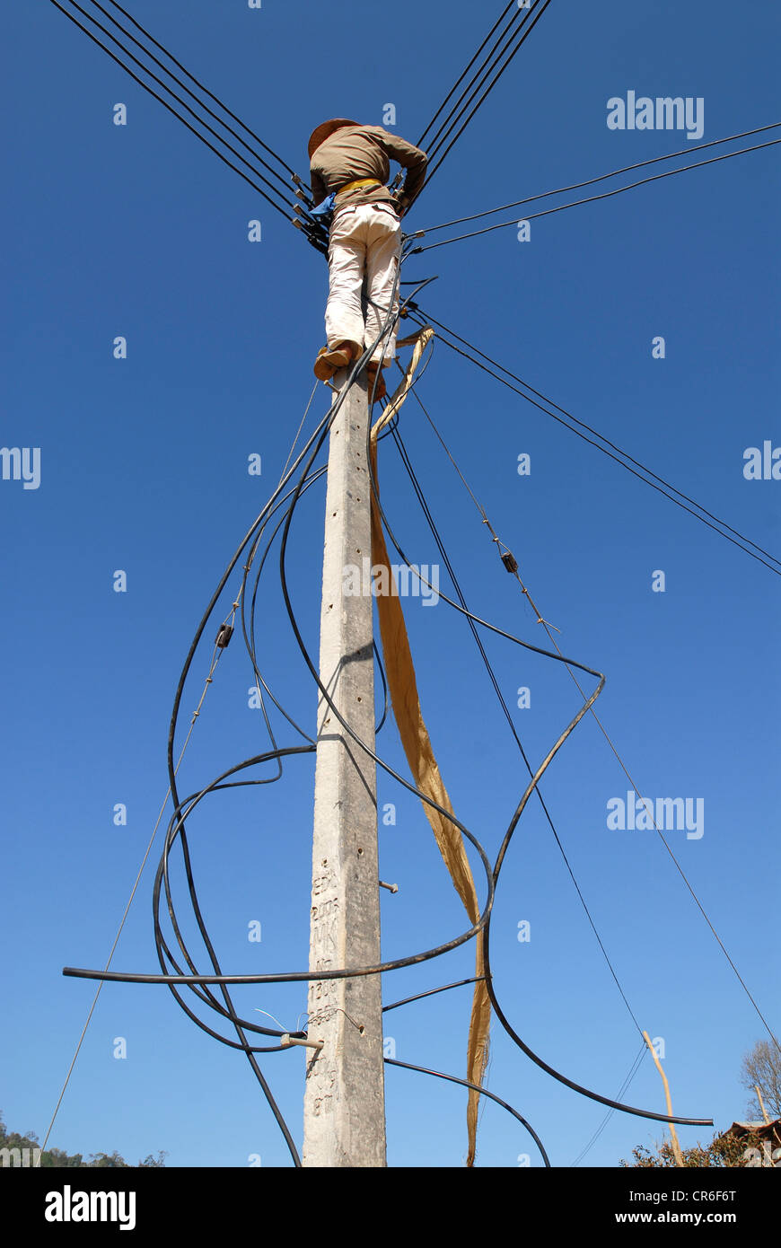 Laos , Hmong village Nam Kha , village electrification by lao-german ...