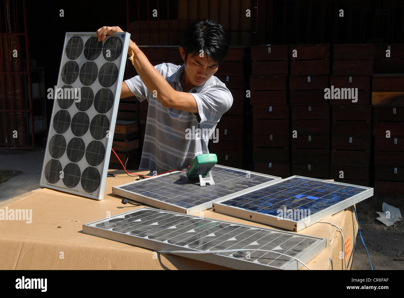 Laos Vientiane , lao-german company Sunlabob install solar power ...