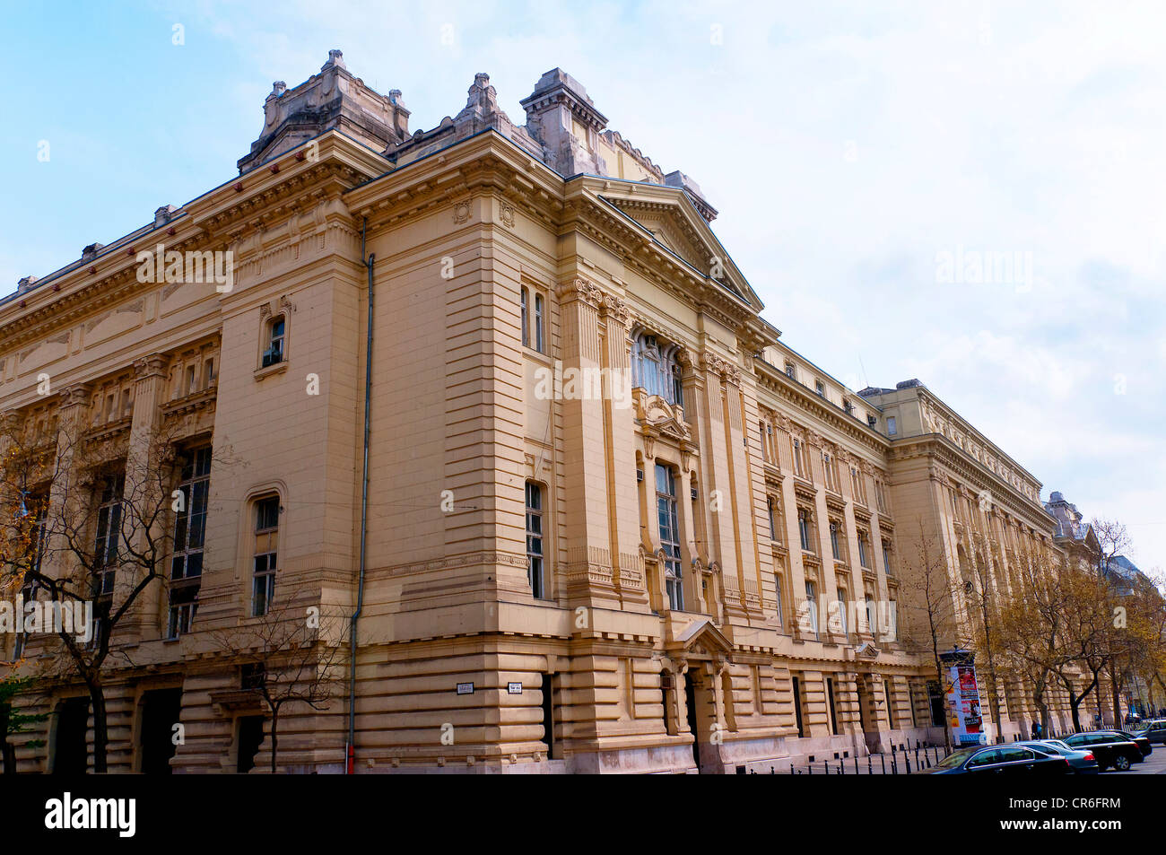 Exchange palace budapest hi-res stock photography and images - Alamy