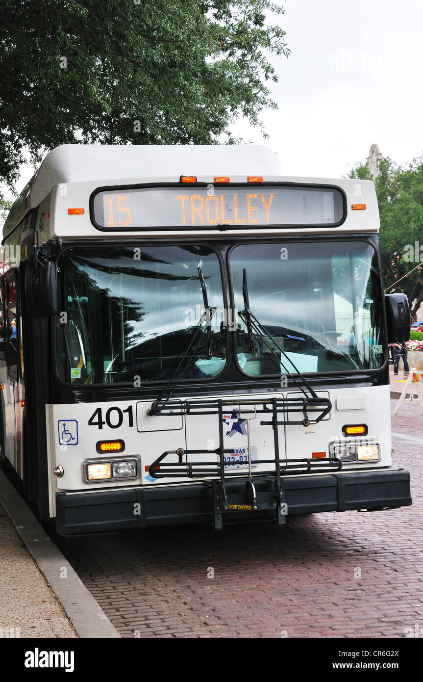 Buses fort worth hi-res stock photography and images - Alamy