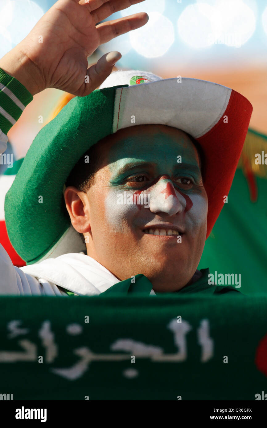Algerian football fan hi-res stock photography and images - Alamy