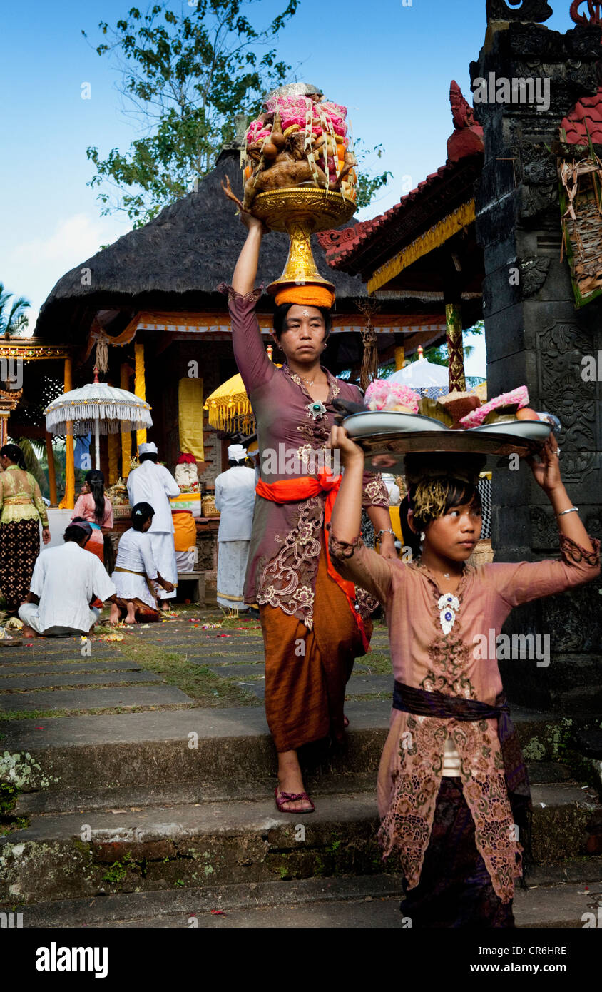 Every Balinese Hindu temple has an odalan on its' anniversary, which ...