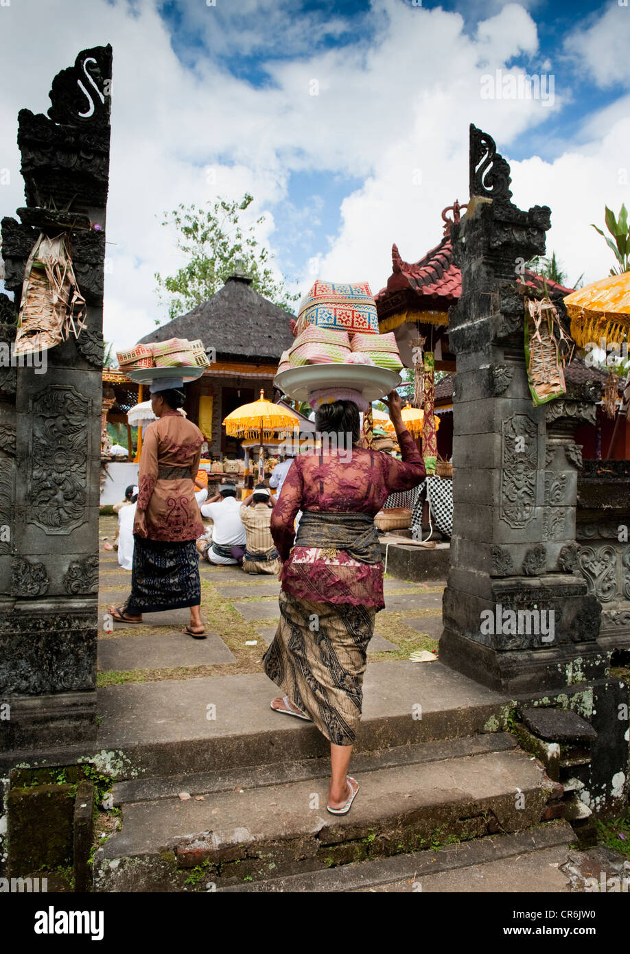 Every Balinese Hindu temple has an odalan on its' anniversary, which ...