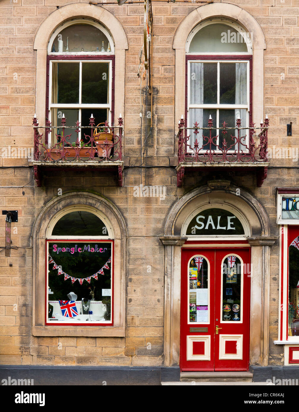 Traditional souvenir shop in Matlock Bath village in the Peak District ...