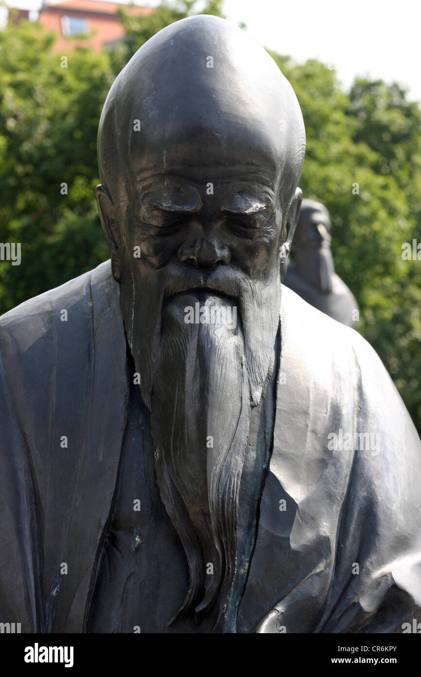 Lao tse hi-res stock photography and images - Alamy