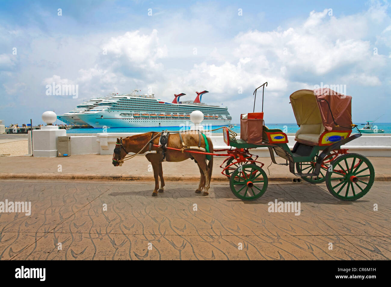 Carnival Carriage High Resolution Stock Photography and Images - Alamy