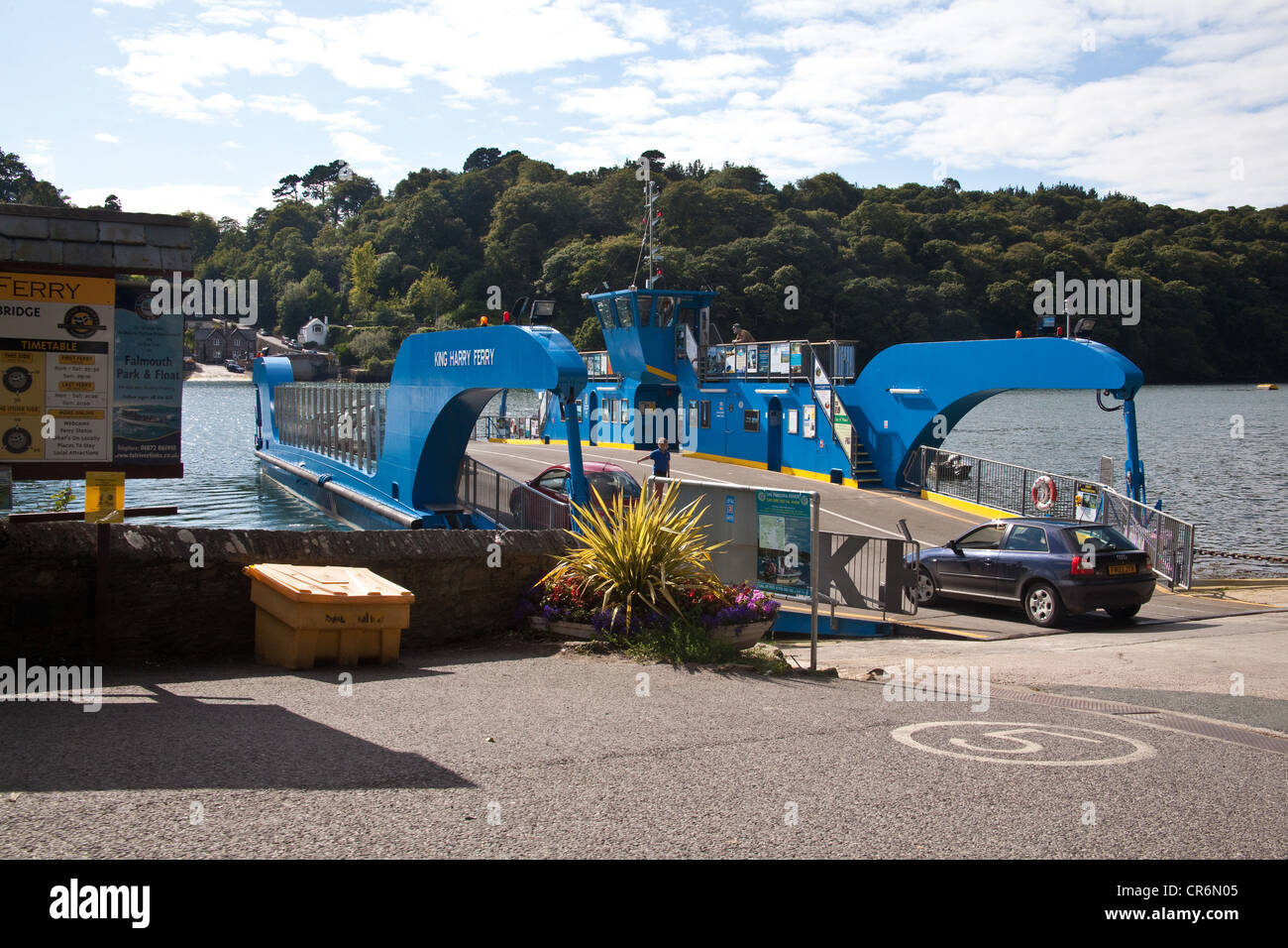 King Harry chain ferry crossing the river Fal,Cornwall, England, United ...