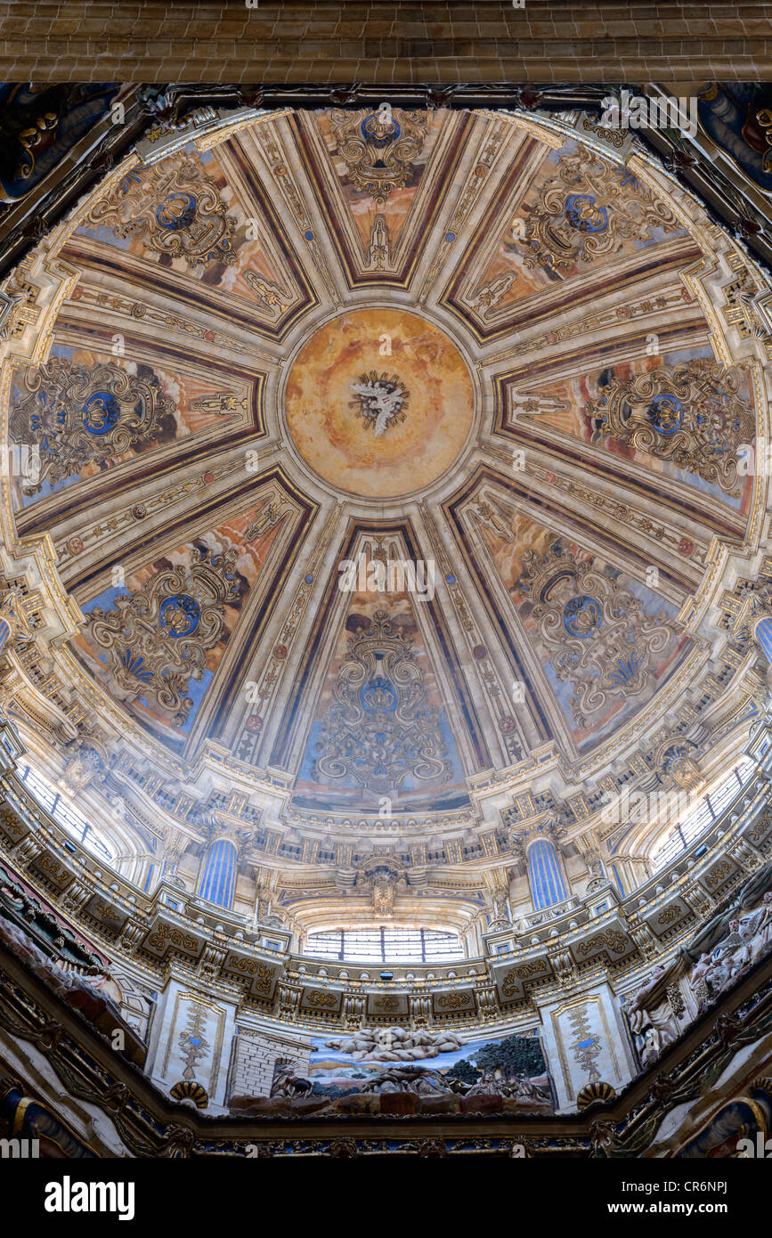 Cathedral dome ceiling hi-res stock photography and images - Alamy
