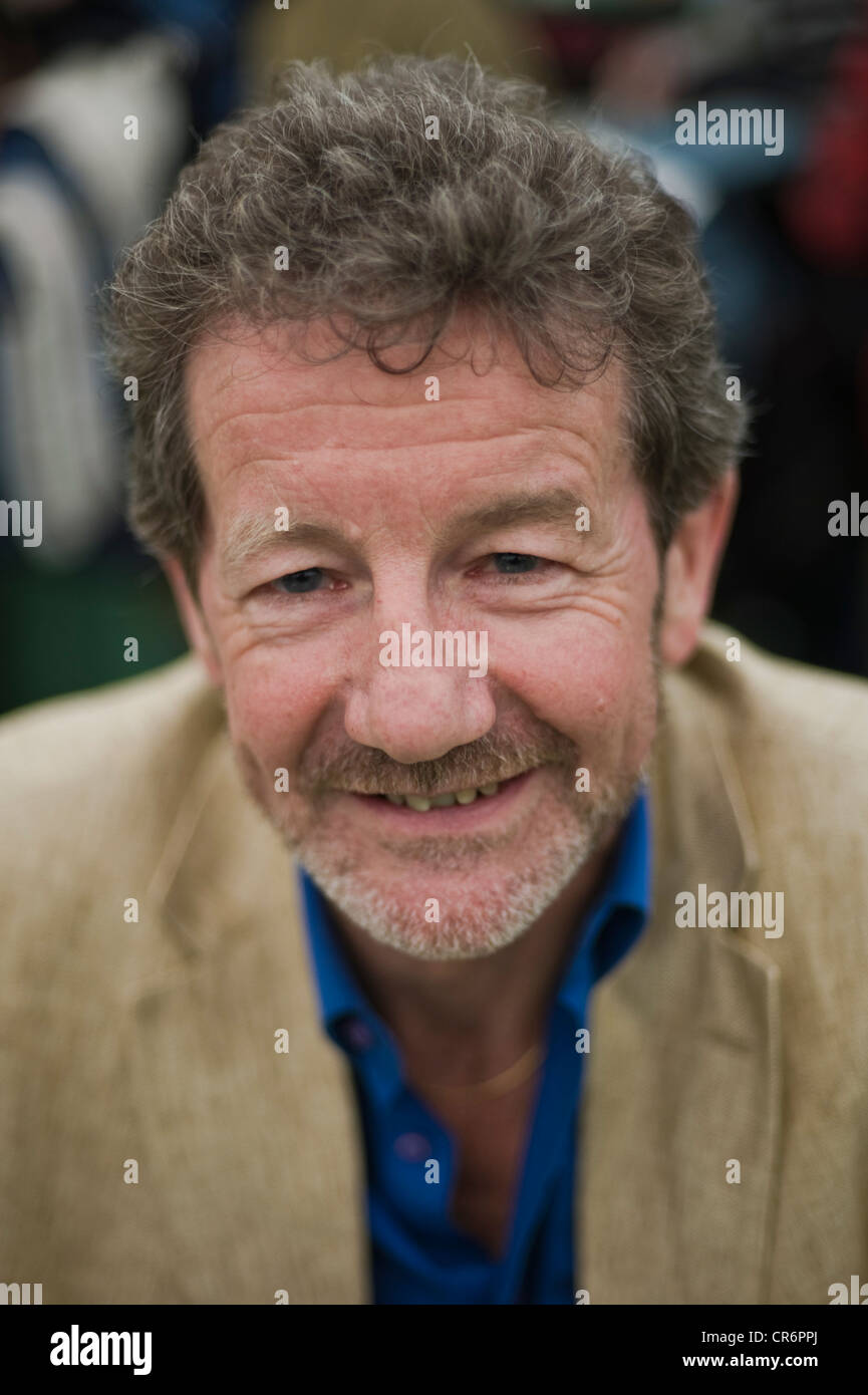 English literary critic hi-res stock photography and images - Alamy