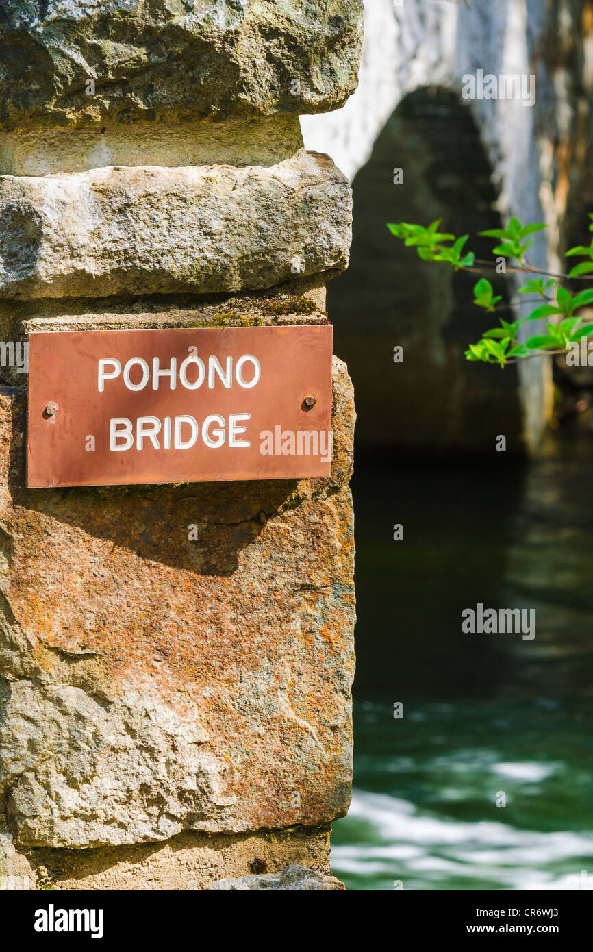 Yosemite national park stone bridge hi-res stock photography and images ...