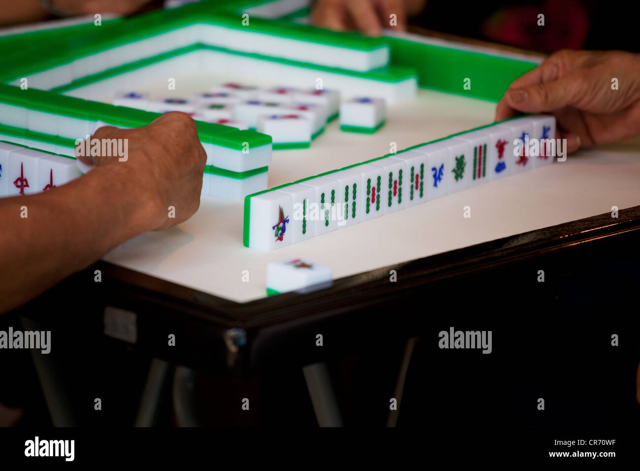 People playing Mahjong in Hongkong Stock Photo - Alamy
