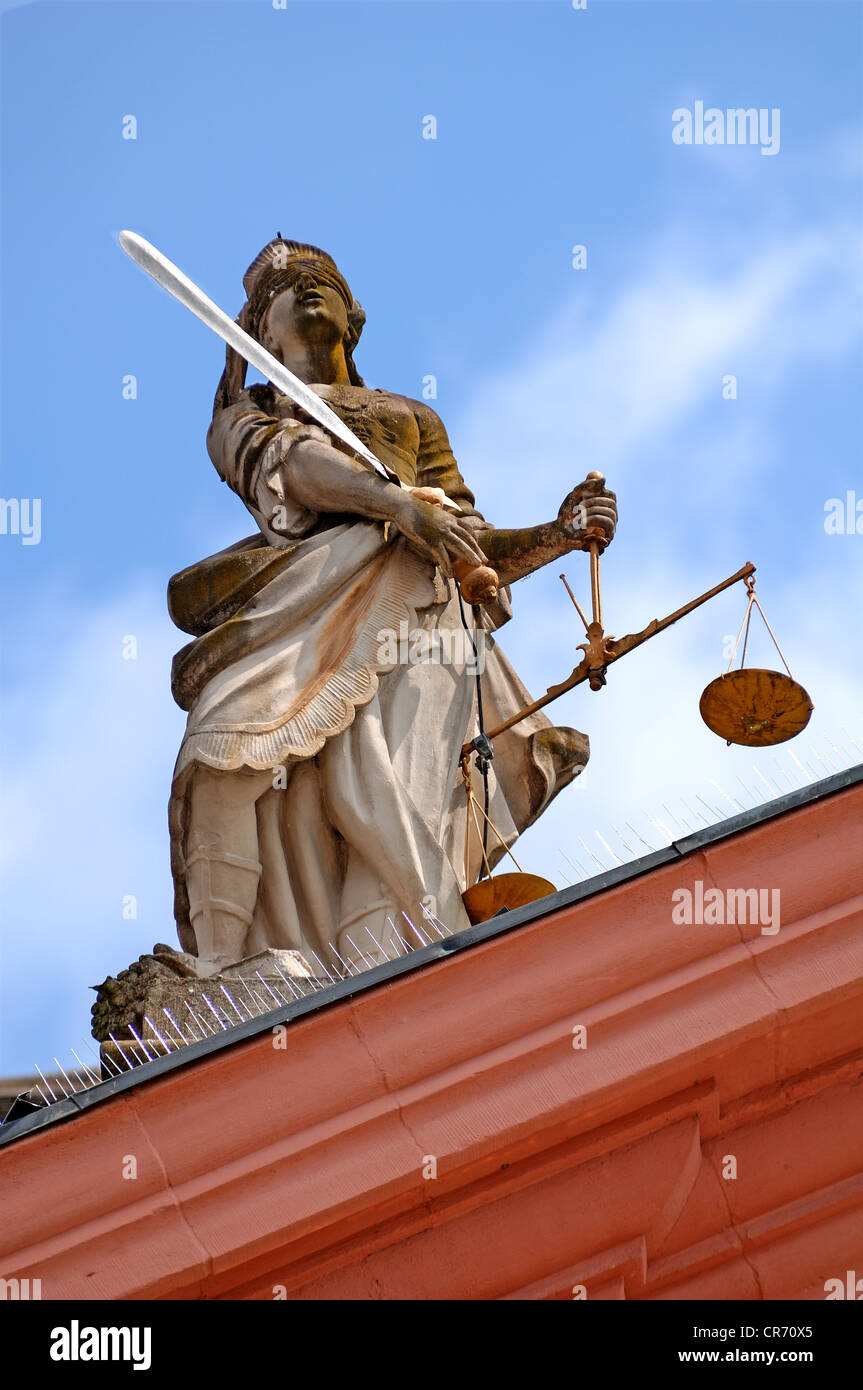 Justitia statue at city hall hi-res stock photography and images - Alamy