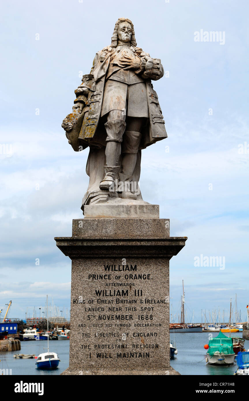 Statue of William III. of Orange, 1650 - 1702, in the harbour of ...