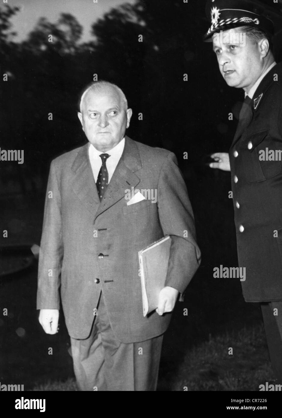 24 4 1961 hi-res stock photography and images - Alamy