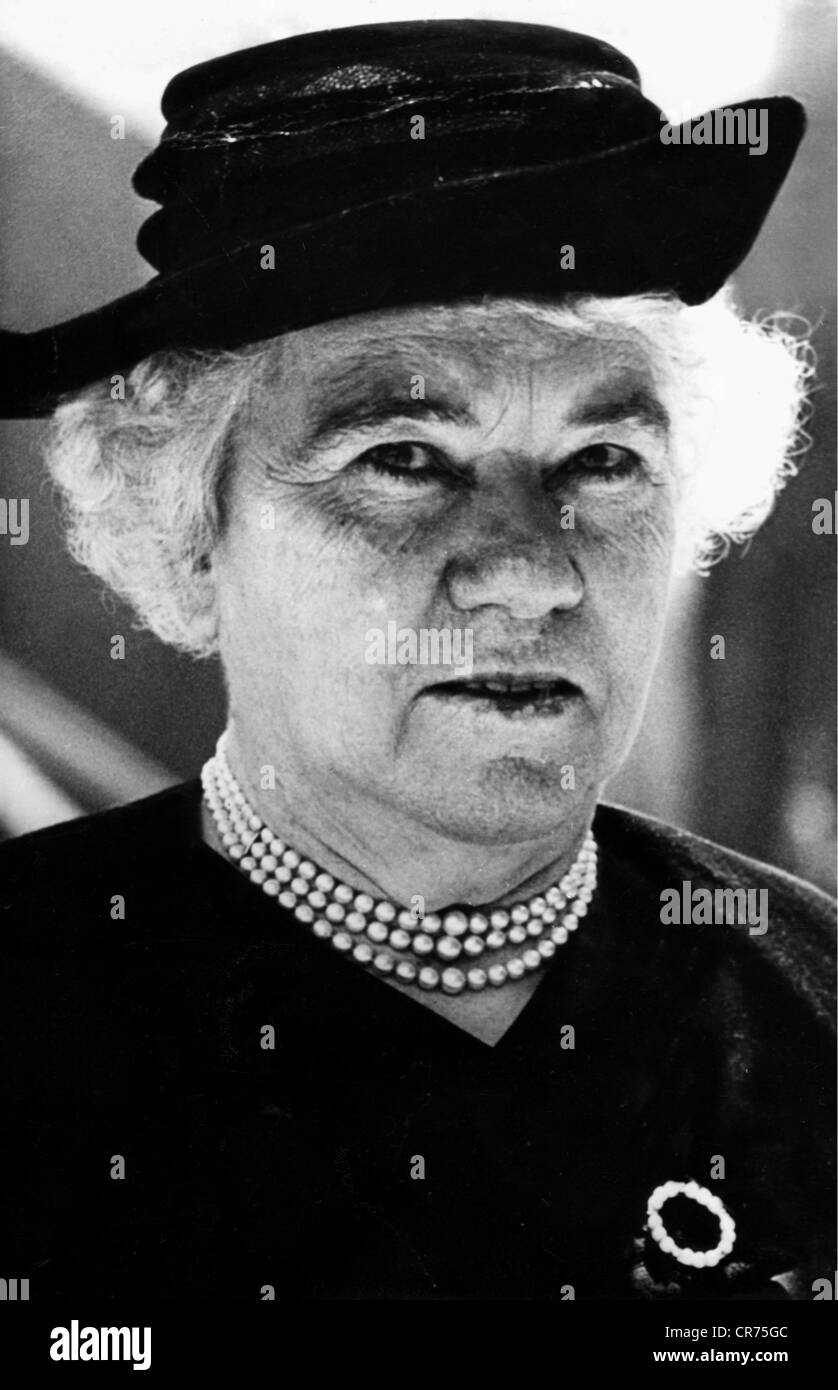 1950s nurse hi-res stock photography and images - Alamy