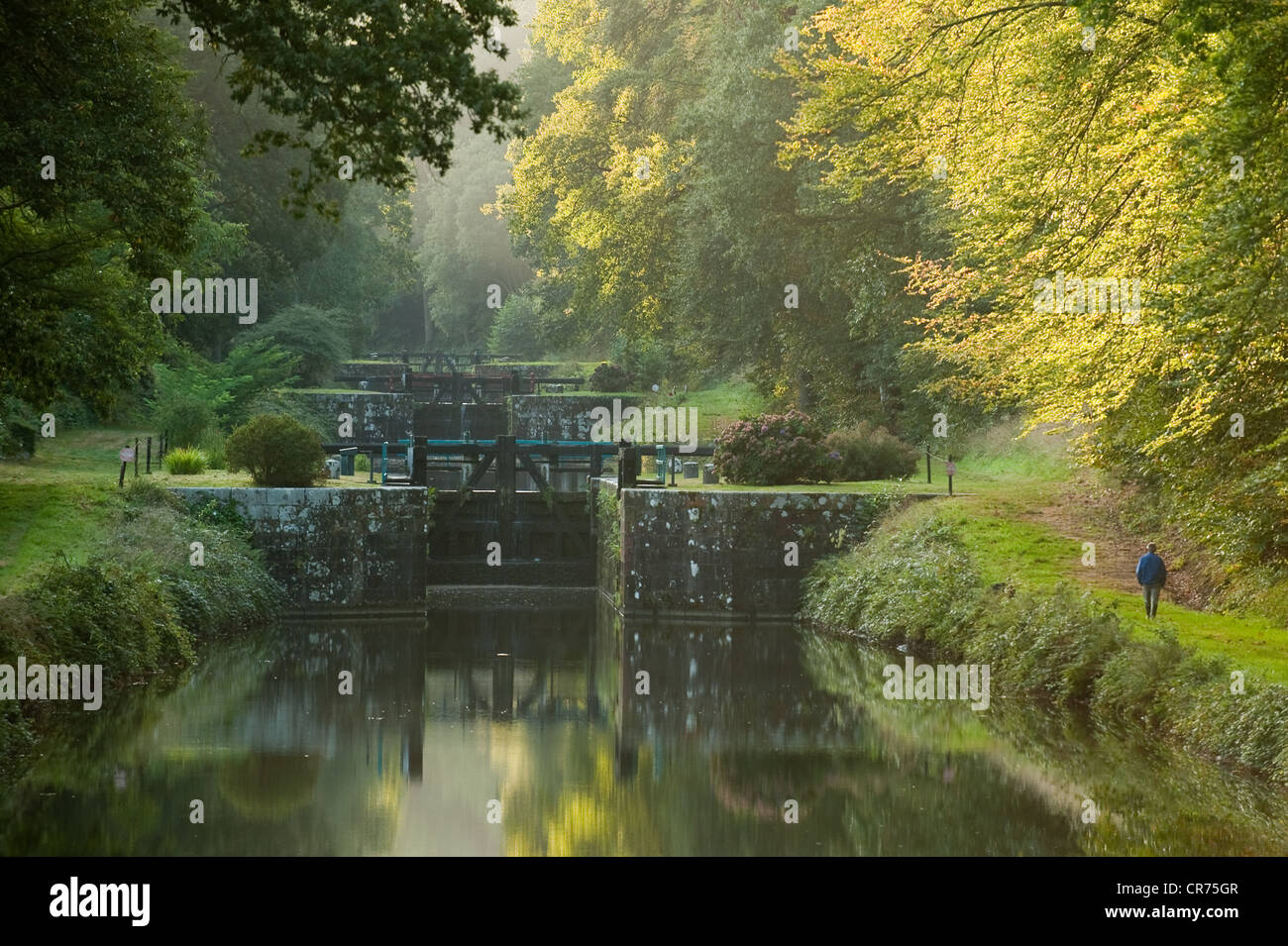 Onzes hi-res stock photography and images - Alamy