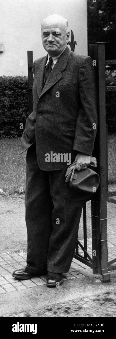 Salmuth, Hans von, 29.11.1888 - 1.1.1962, German general, full Stock ...