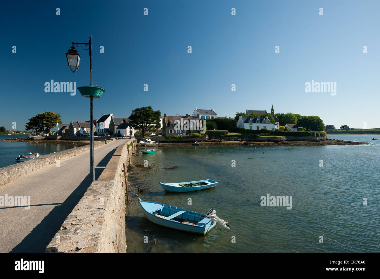 France, Morbihan, Belz, Etel River, ile de Saint Cado (Saint Cado's ...