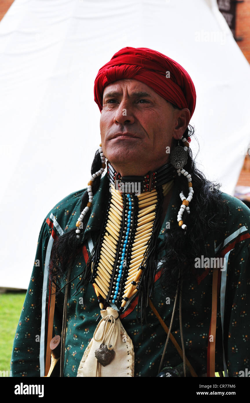 Native american indian hi-res stock photography and images - Alamy