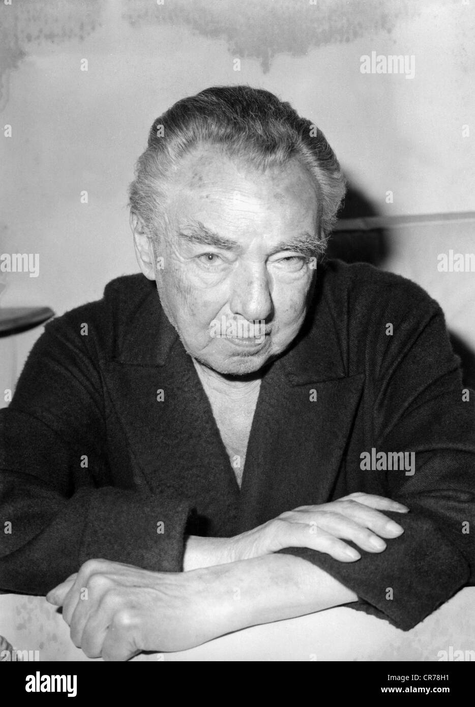 Erich kaestner hi-res stock photography and images - Alamy