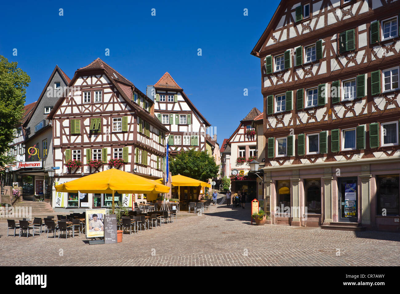 Half-timbered houses on the market square, Mosbach, Odenwald, Rhein ...