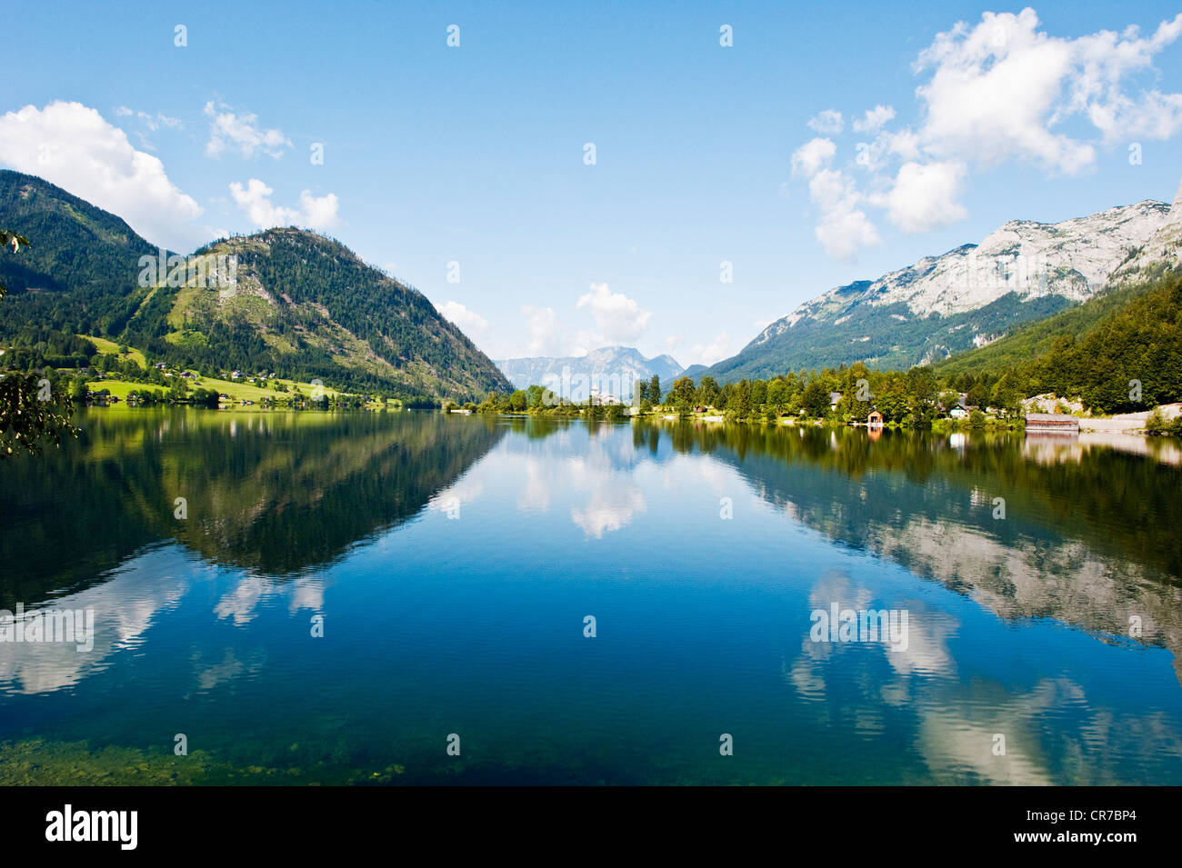 Austria, Styria, View of Lake Grundlsee with mountains Stock Photo - Alamy