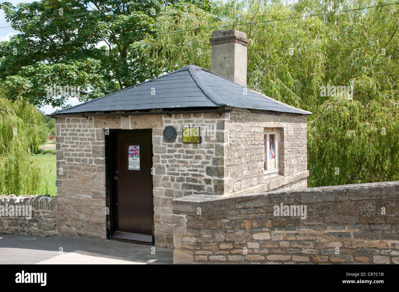 And historic toll house hi-res stock photography and images - Alamy