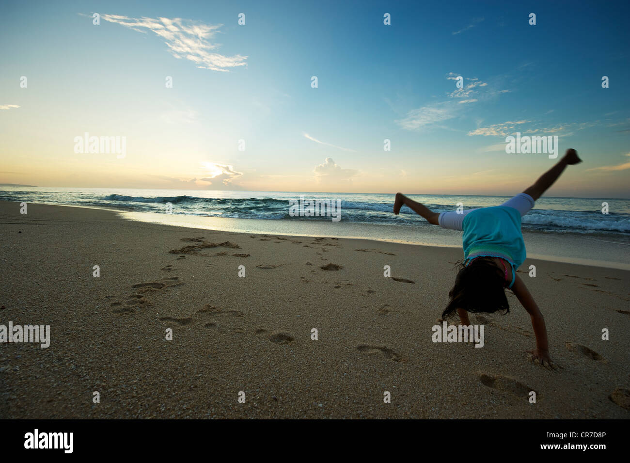 6 years old girl foot hi-res stock photography and images - Alamy