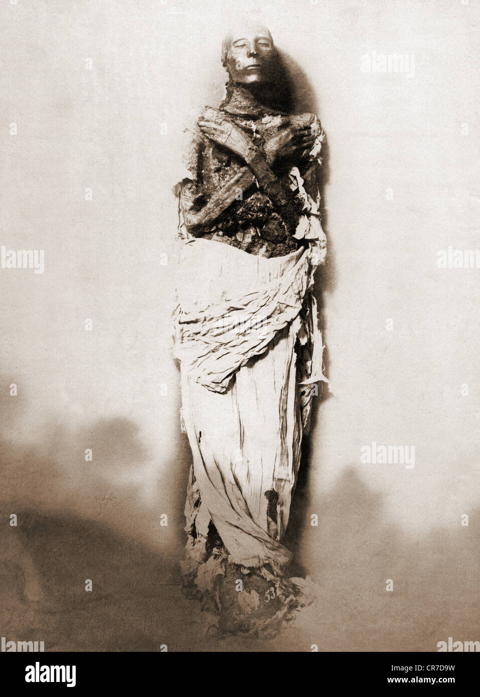 Mummy Shroud High Resolution Stock Photography and Images - Alamy