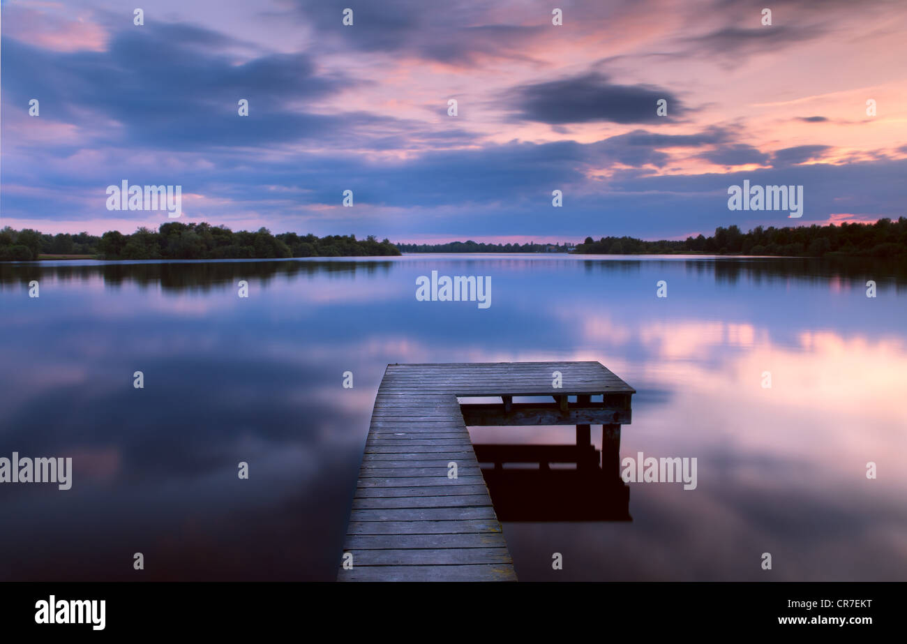 Pier sky water hi-res stock photography and images - Alamy