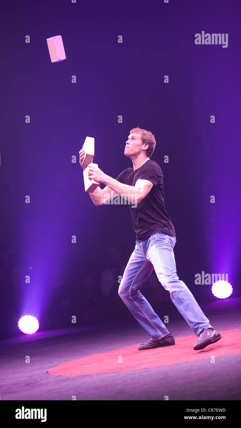 Eric bates hi-res stock photography and images - Alamy