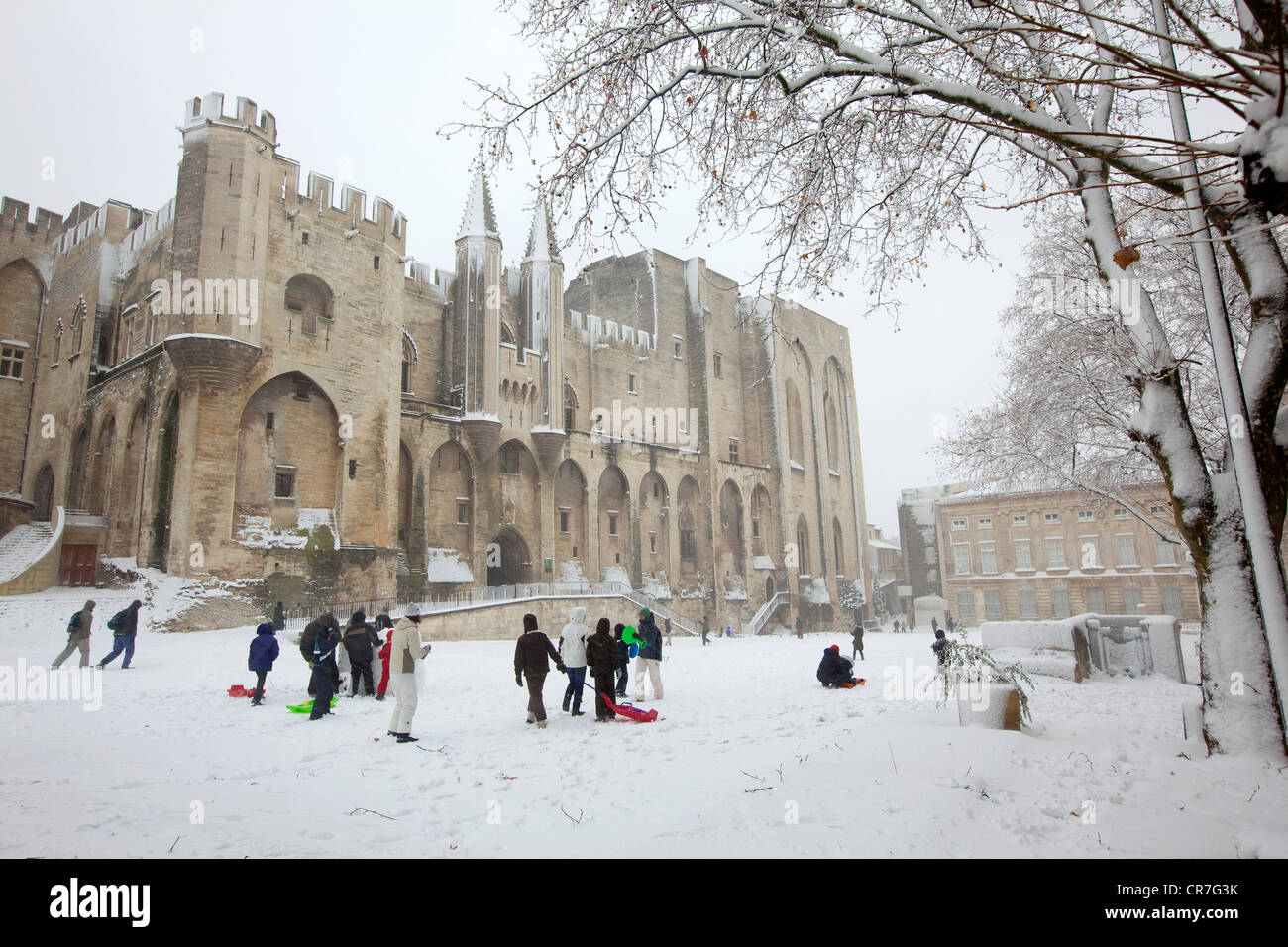 Avignon palace winter hi-res stock photography and images - Alamy