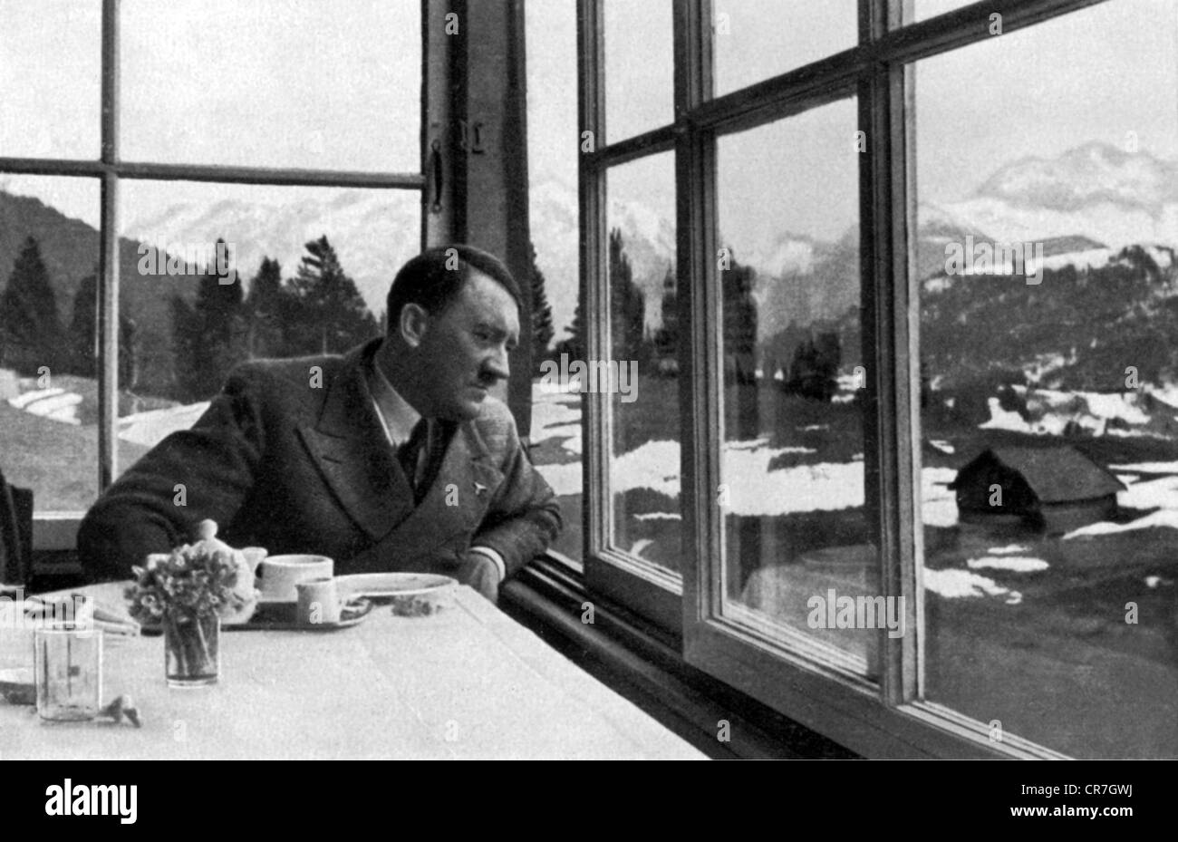 Adolf hitler 1934 1935 hi-res stock photography and images - Alamy