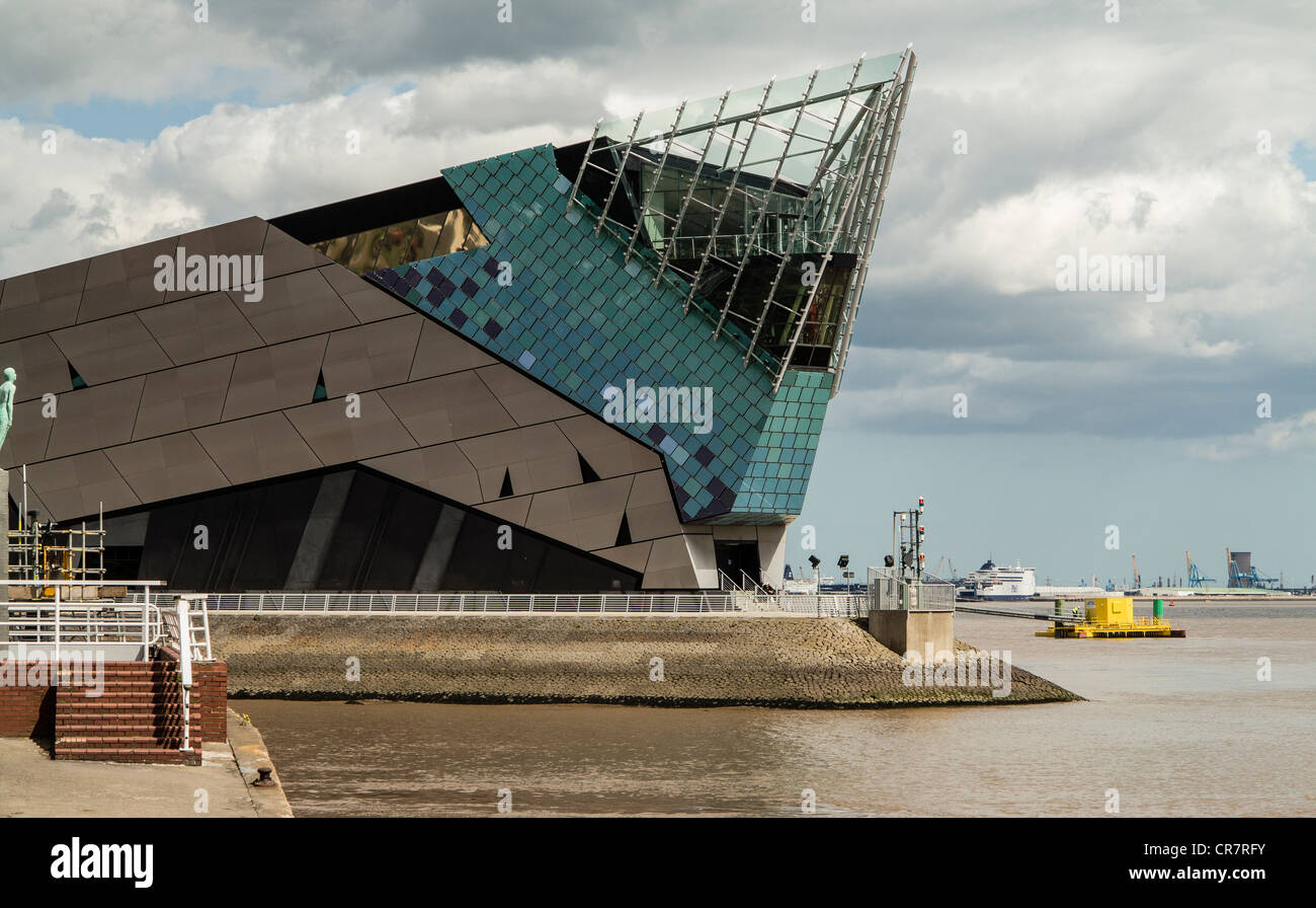 The Deep Submarium Aquarium and River Humber at Hull Yorkshire UK Stock ...