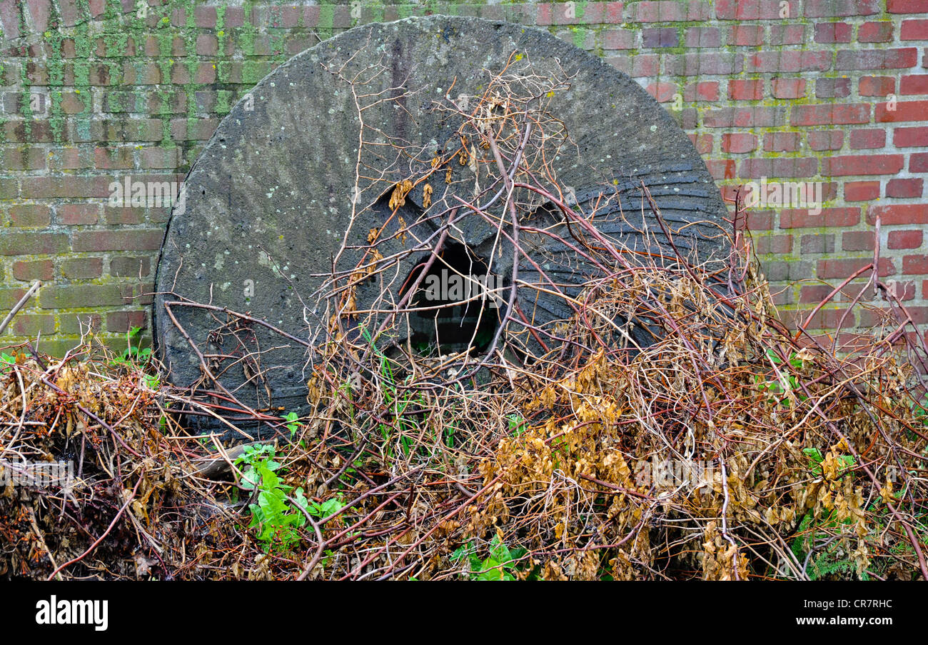 Windmill grindstone hi-res stock photography and images - Alamy