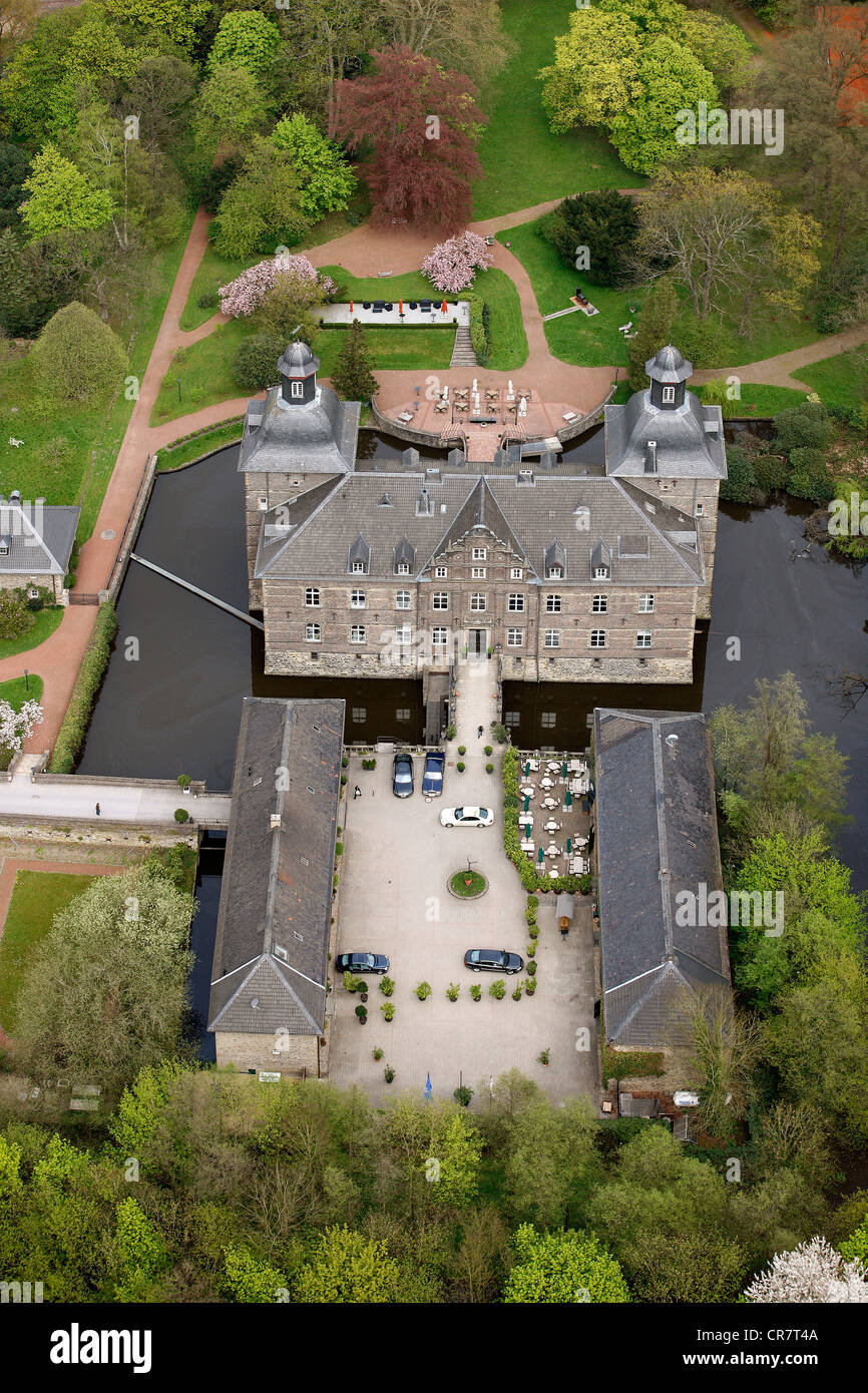 Hugenpoet Castle Essen Stock Photos & Hugenpoet Castle Essen Stock ...