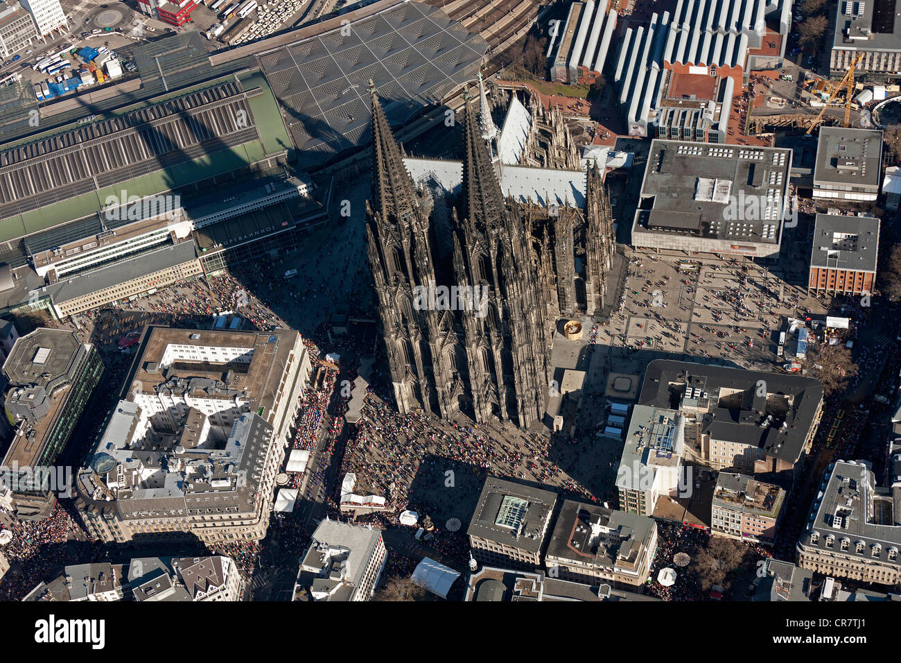 Aerial view, carnival parade in front of Cologne Cathedral, old town ...