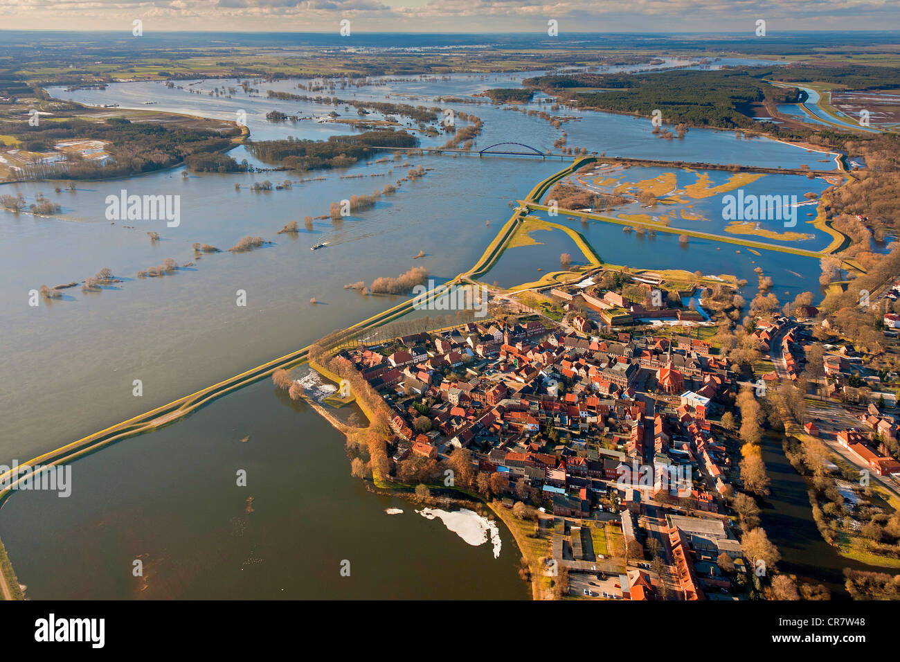 Aerial view, Doemitz, Hitzacker, Elbebruecke, bridge over the Elbe ...