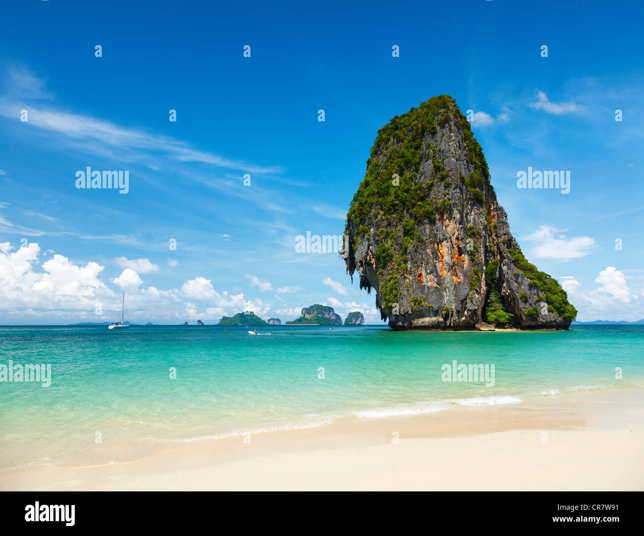 Krabi and beach hi-res stock photography and images - Alamy