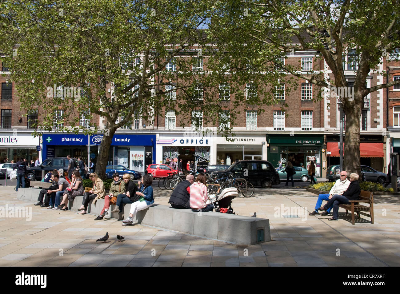 plaza Kings road Stock Photo - Alamy