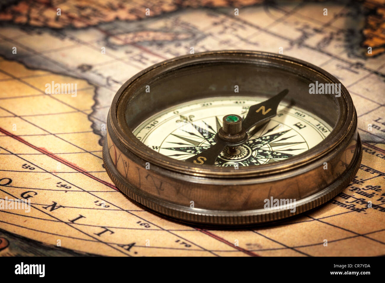 Retro compass hi-res stock photography and images - Alamy