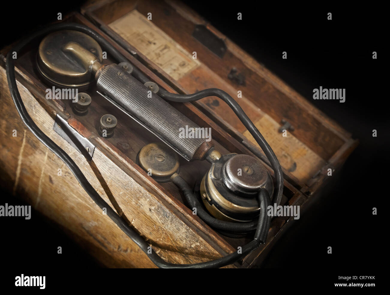 Radio communication wwi hi-res stock photography and images - Alamy