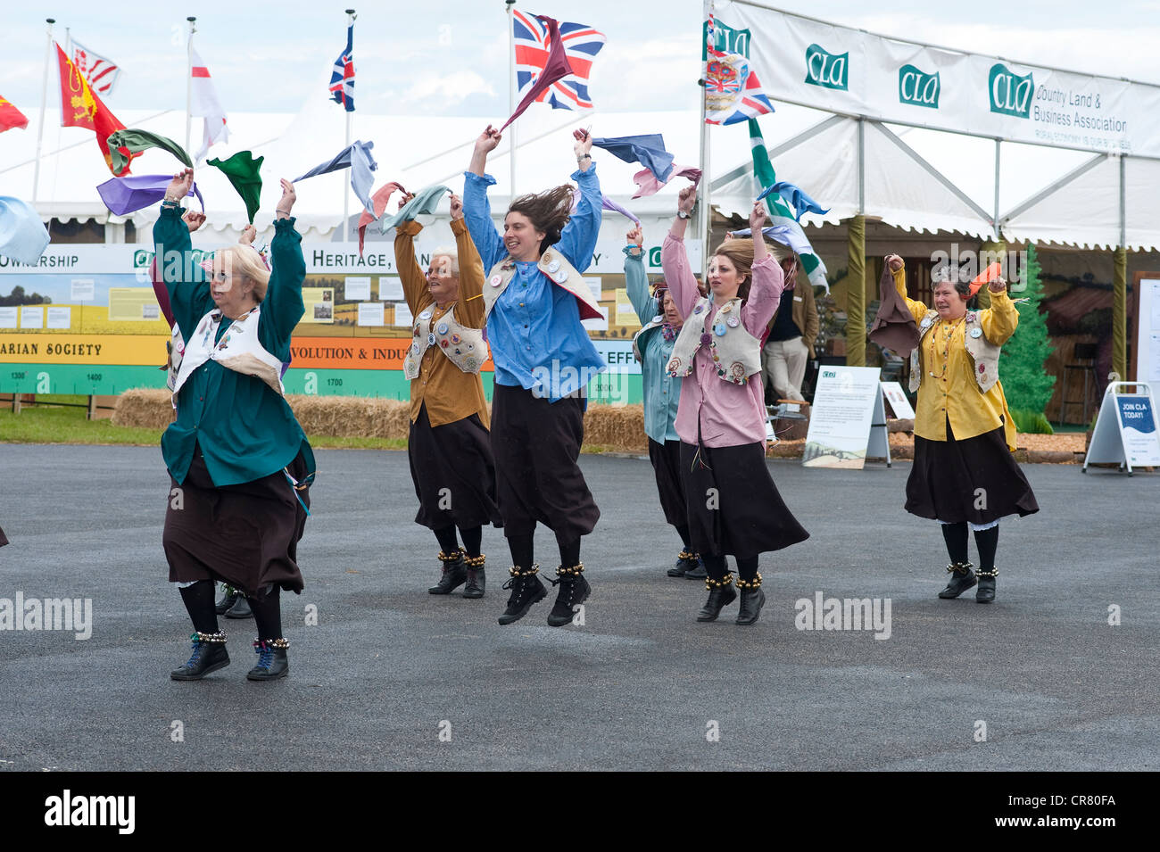 Traditionally english dance hi-res stock photography and images - Alamy