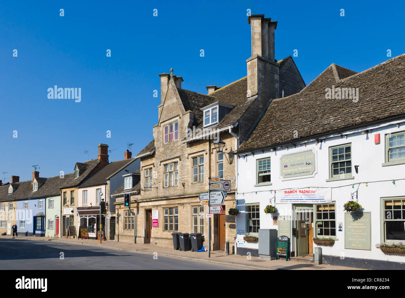 Lechlade thames hi-res stock photography and images - Alamy