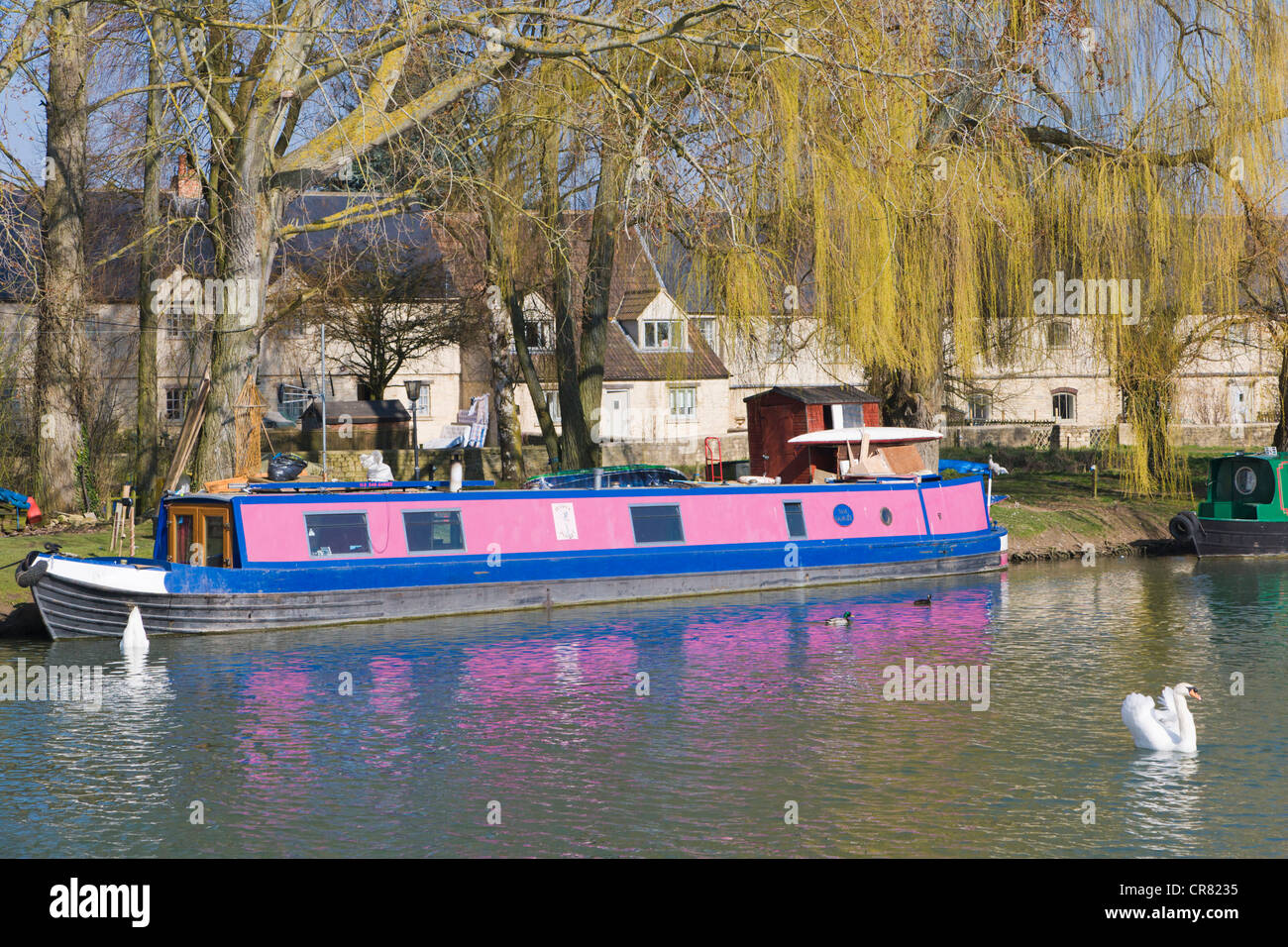 Barges on Thames, Lechlade on Thames, Cotswolds, Gloucestershire ...