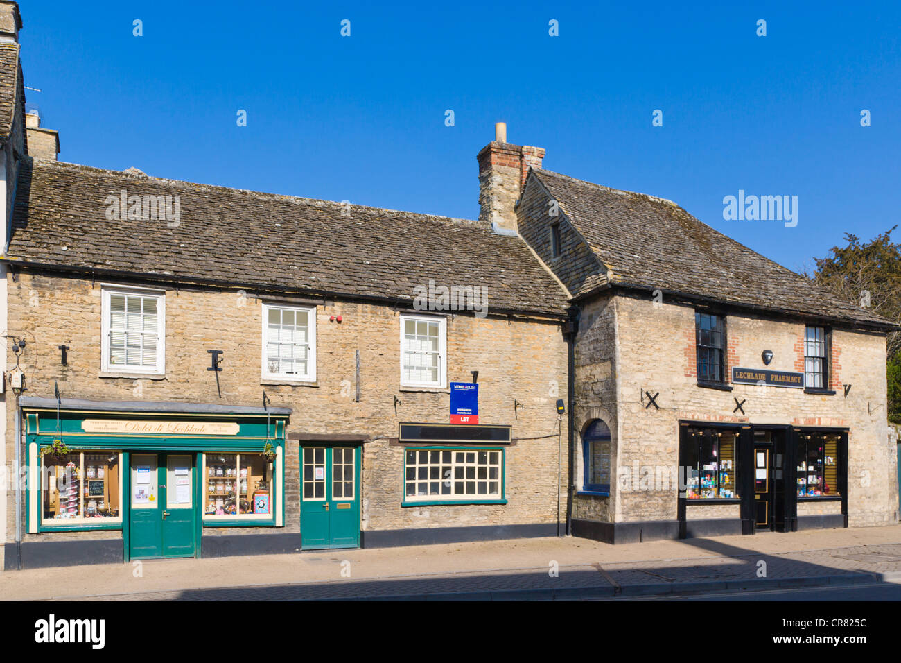 High Street, Lechlade on Thames, the Cotswolds, Gloucestershire ...