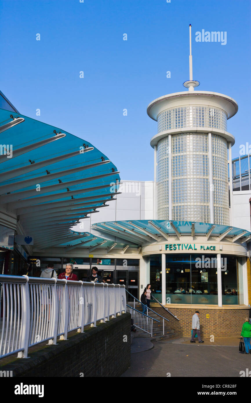 Festival Place shopping centre, Basingstoke, Hampshire, England, United ...