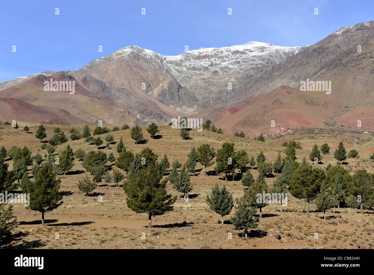 Mountain landscape, Tizi n'Tichka pass road, High Atlas, Morocco ...