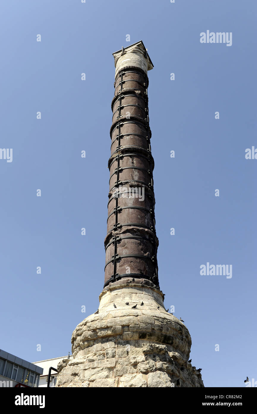 Cemberlitas, Column of Constantine, Burnt Column, Sultanahmet district ...